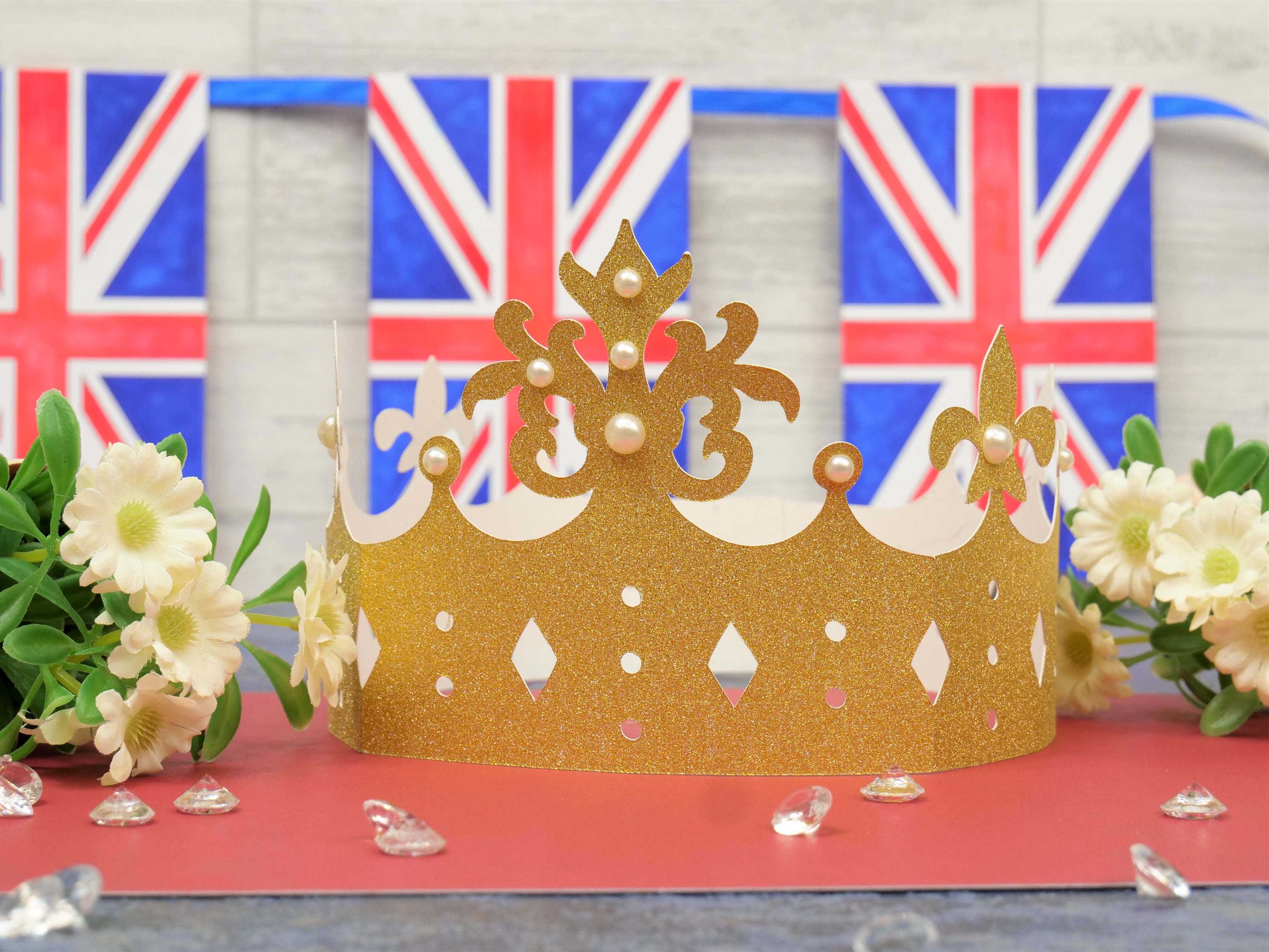 The Queen's Platinum Jubilee 2022 | Hunkydory Crafts